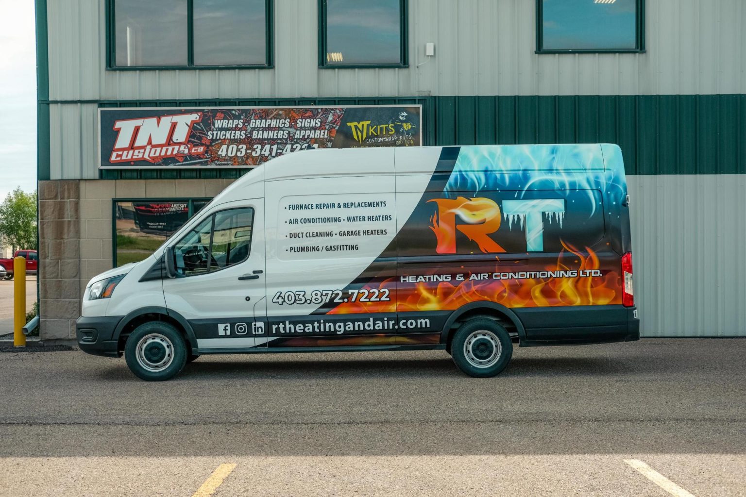 TNT Customs Graphics & Signs | Red Deer, Alberta | Custom Graphics ...